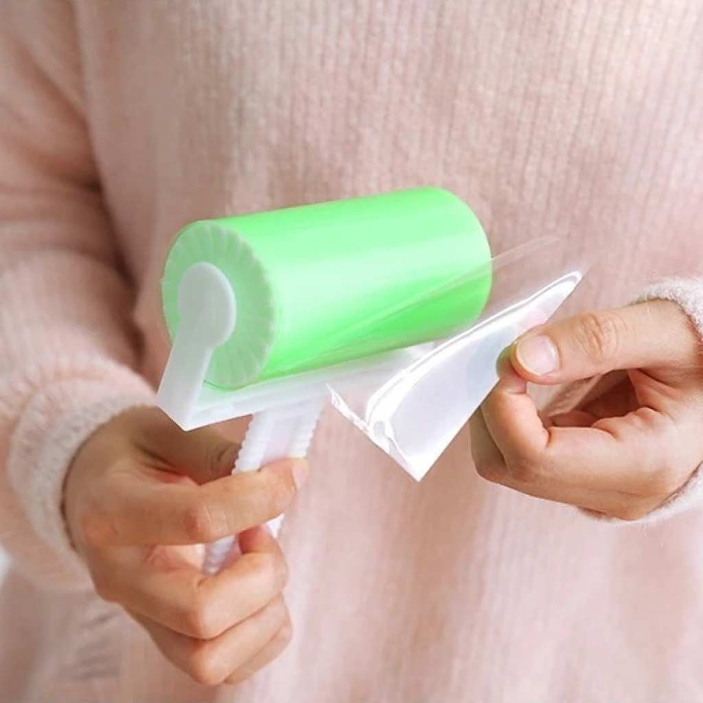 Thread and Lint Roller | Mrs. Quilty